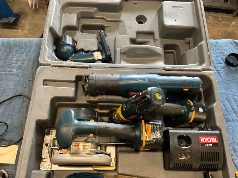 Ryobi tool kit, small handheld vacuum, circular sa - Hamilton-Maring ...