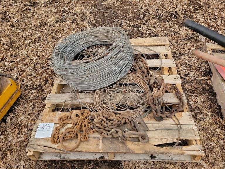 Pallet Containing Wire, Chains, Cables - Hamilton-Maring Auction Group