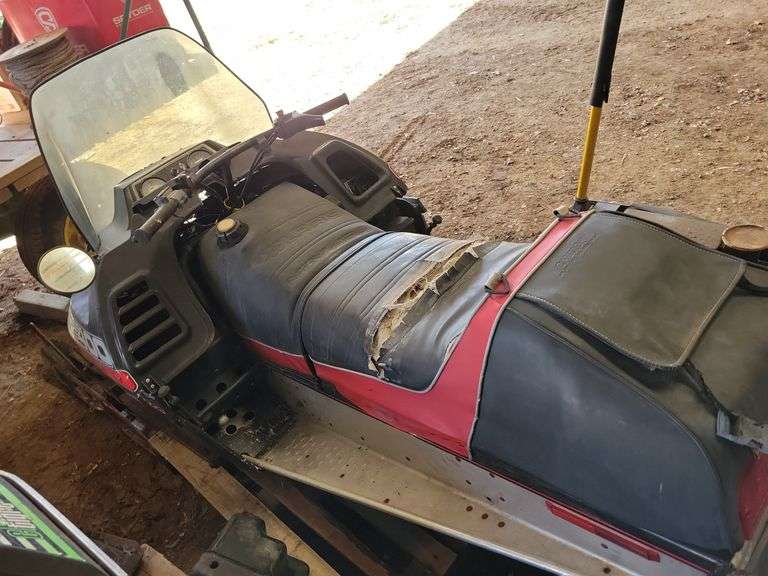1985 Polaris Indy 400 Snowmobile- Non-running, - Hamilton-Maring ...