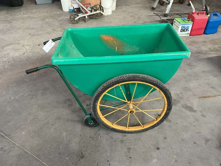 Poly Large Wheel Feed Cart - Hamilton-Maring Auction Group