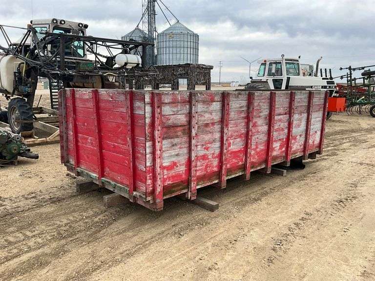 16ft wooden grain box - Hamilton-Maring Auction Group