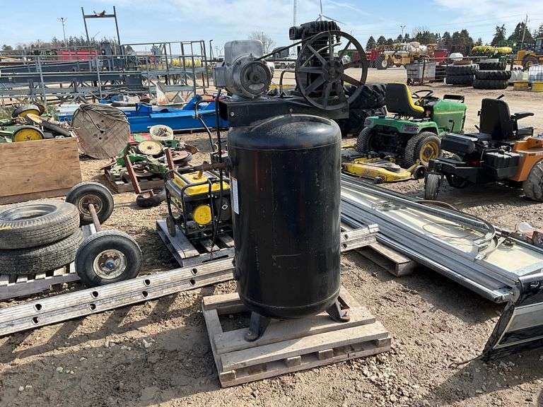 Large Air compressor; good tank & pump, needs cut - Hamilton-Maring ...