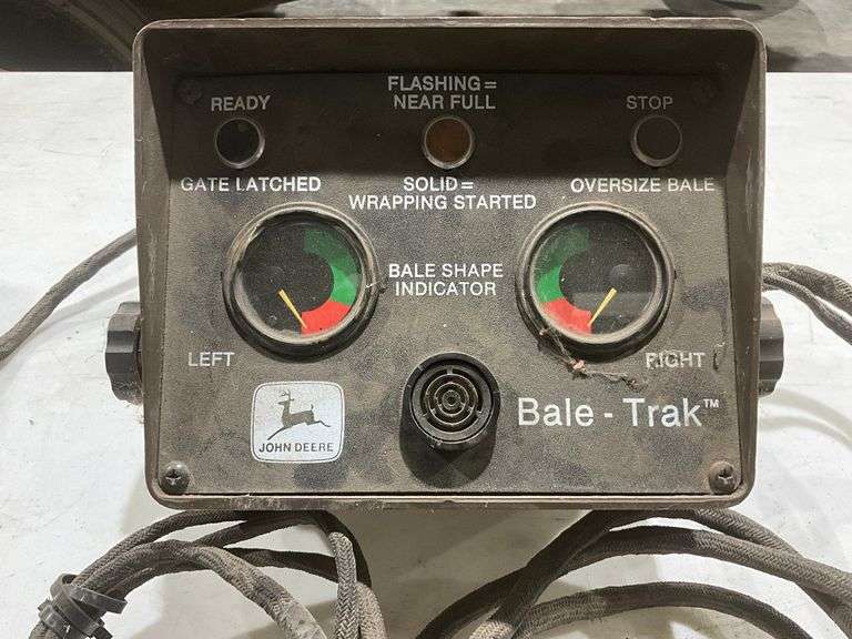 JD 535 Round Baler, 5x6 net wrap ** monitor in sh - Hamilton-Maring ...