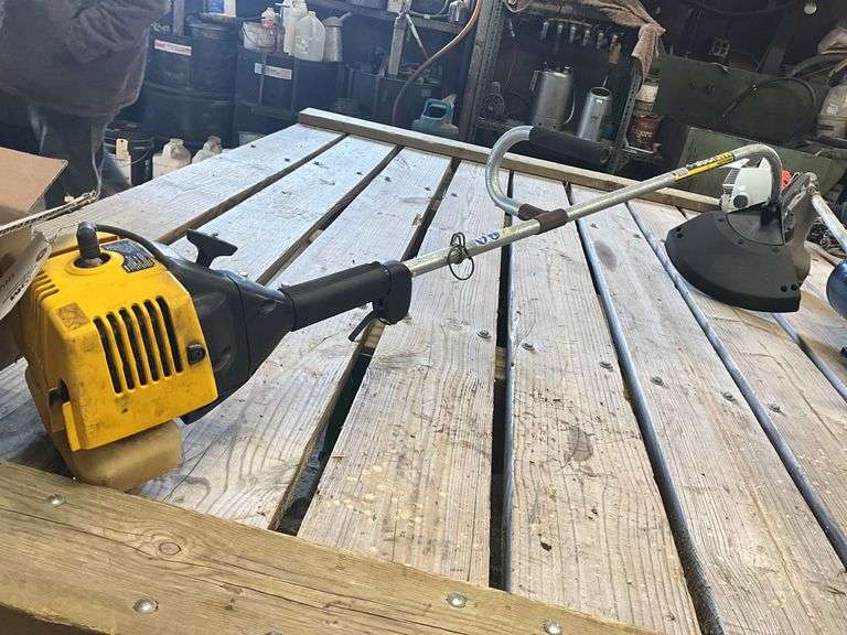 McCulloch 1385J Gas Powered Weed Whip, Engine is F - Hamilton-Maring ...