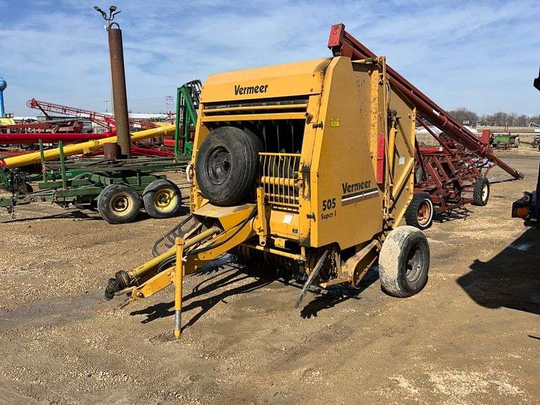 Vermeer 505 Super I Round baler ** extra baler & - Hamilton-Maring ...