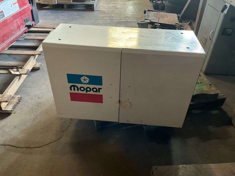 Mopar parts shelf - Hamilton-Maring Auction Group