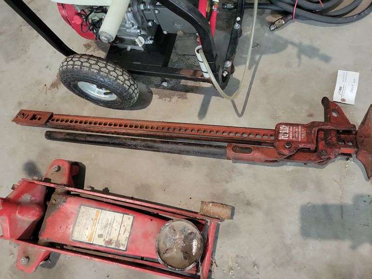 Hi Lift Leg Jack - Hamilton-Maring Auction Group