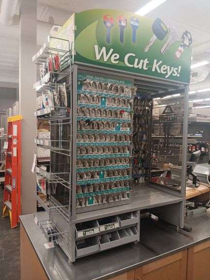Hillman Key Display Rack with Very Large Amount of - Hamilton-Maring ...