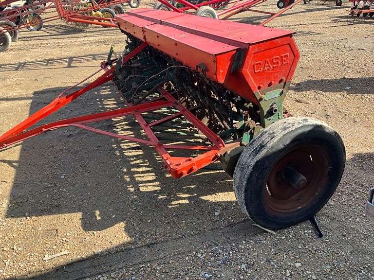 Case 10ft Drill, Double Disc, Grass Seeder - Hamilton-Maring Auction Group