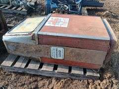 Wayne Model 400 Gas Pump - Hamilton-Maring Auction Group