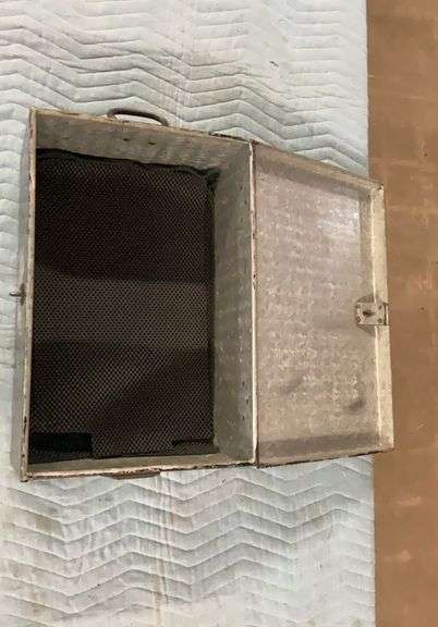 Vintage Metal Lock Box - Hamilton-Maring Auction Group