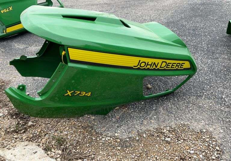 John Deere X734 mower hood - Hamilton-Maring Auction Group
