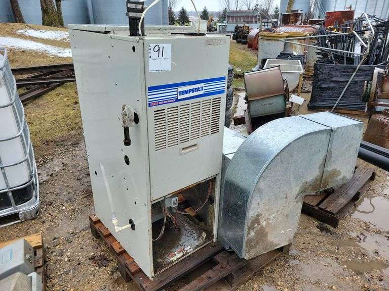 Tempstar DC 90 Gas Furnace - Hamilton-Maring Auction Group