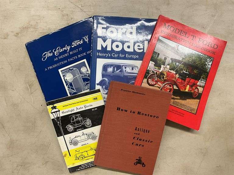 Assorted Ford Books, Automotive Books - Hamilton-Maring Auction Group