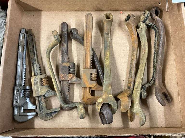 Assorted Monkey Wrenches, Vintage Wrenches - Hamilton-Maring Auction Group