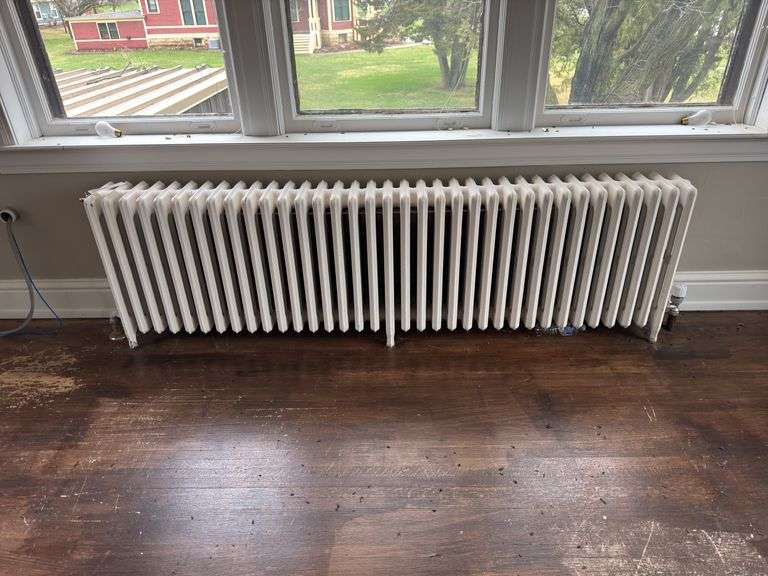 Vintage Cast Iron Radiator, Approx. 85" Long - Hamilton-Maring Auction ...