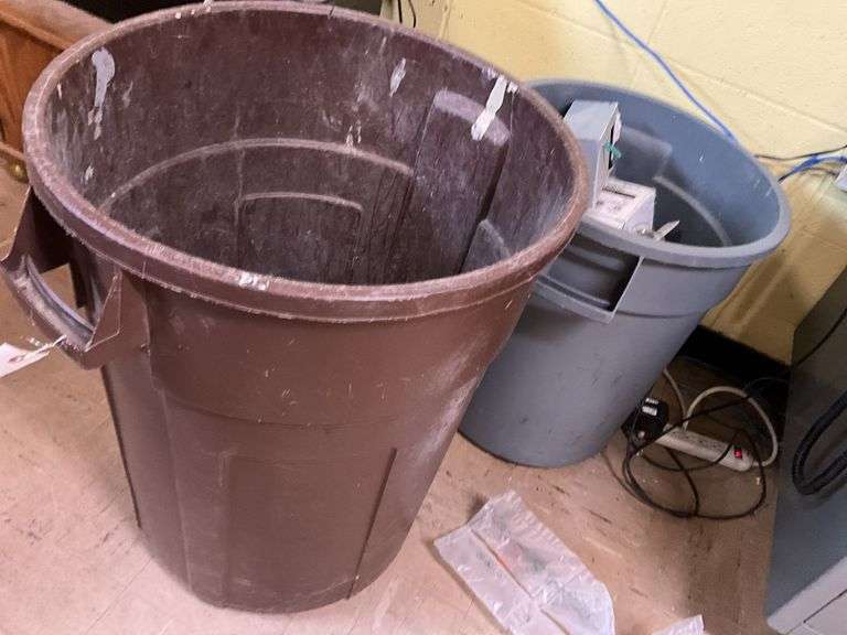 (2) Garbage Cans - Located in Employee Lounge Unde - Hamilton-Maring ...