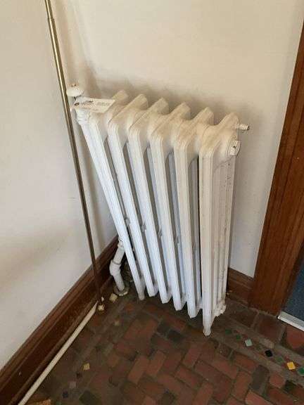 Vintage Cast Iron Radiator, Approx. 17" Long, Loca - Hamilton-Maring ...