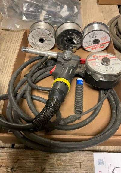 Miller spool mate 100 spool gun - Hamilton-Maring Auction Group