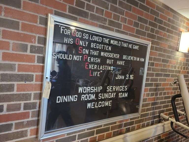 3' x 4" Display Board with Letters - Located in Fr - Hamilton-Maring ...