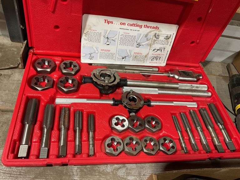Hanson tap & die set - Hamilton-Maring Auction Group