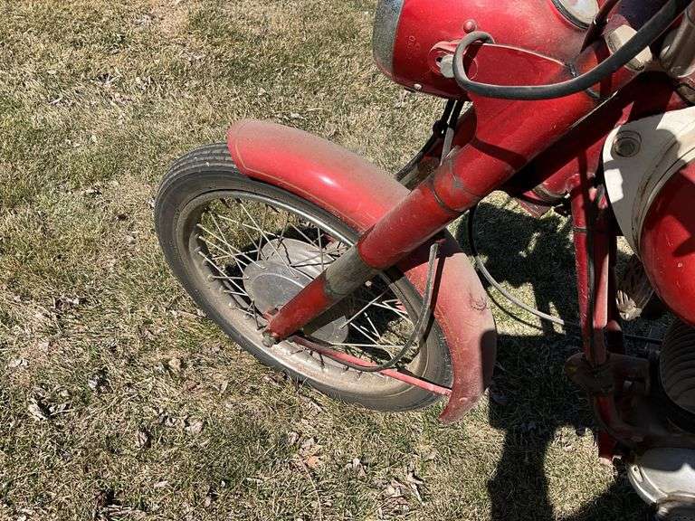 1967 Wards Riverside 125cc Motorcycle, Kick Start, - Hamilton-Maring ...