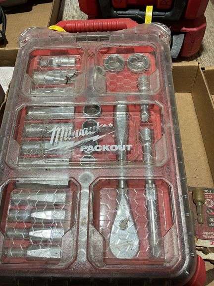 Milwaukee 3/8 drive socket set, rachet & extension - Hamilton-Maring ...