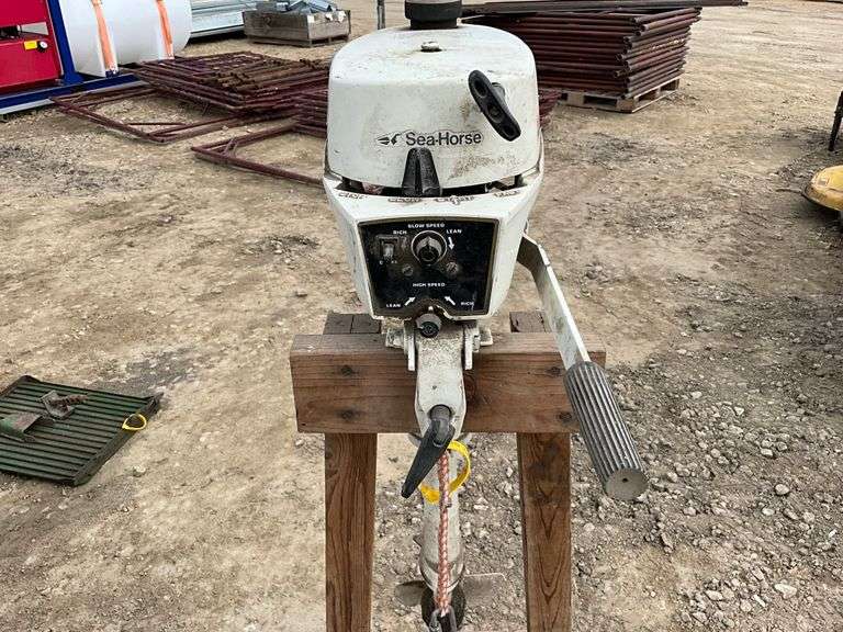 Johnson Evinrude 2hp motor, non running - Hamilton-Maring Auction Group