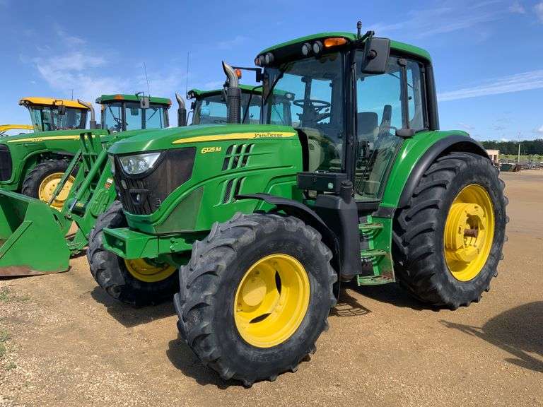 2015 John Deere 6125M Tractor, MFD, Power Quad Plu - Hamilton-Maring ...