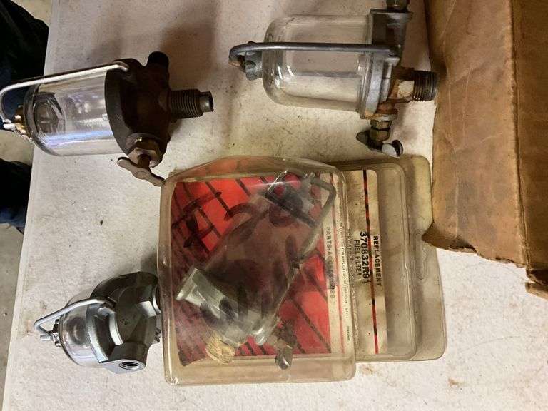 Tractor Replacement Sediment Bulbs - Hamilton-Maring Auction Group