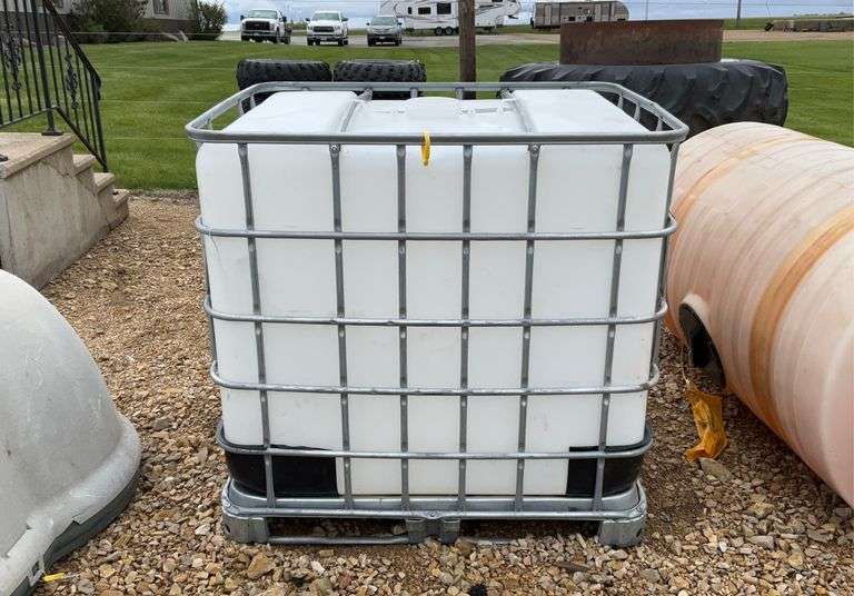 Poly Chemical tote - Hamilton-Maring Auction Group