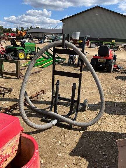 double blower stand w/hose - Hamilton-Maring Auction Group