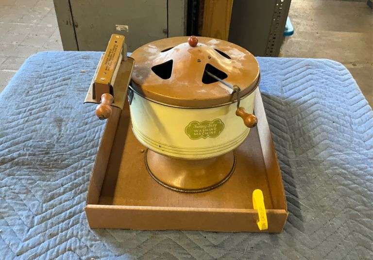 Sunny Susan Washing Machine - Hamilton-Maring Auction Group