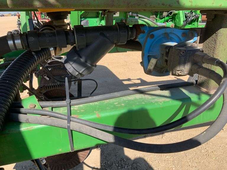 John Deere 856 Liquid Tool Bar Applicator (40ft) w - Hamilton-Maring ...