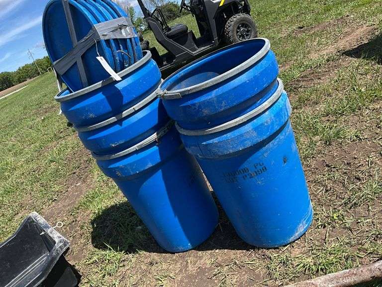 Poly Barrel/Containers with Lids - Hamilton-Maring Auction Group