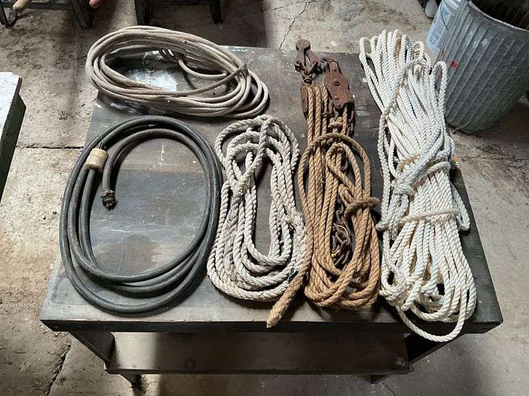 Wire stretcher & rope ** Building #2 - Hamilton-Maring Auction Group
