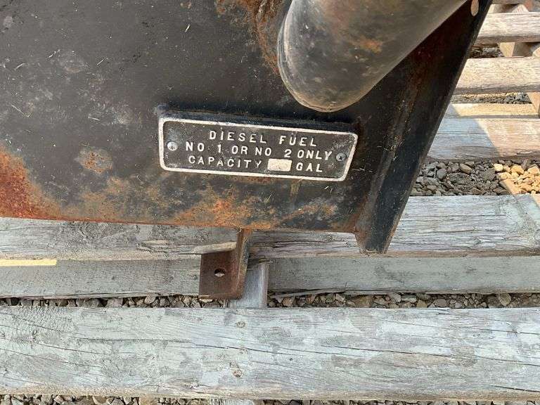 23-gal Square Diesel Fuel Tank - Hamilton-Maring Auction Group