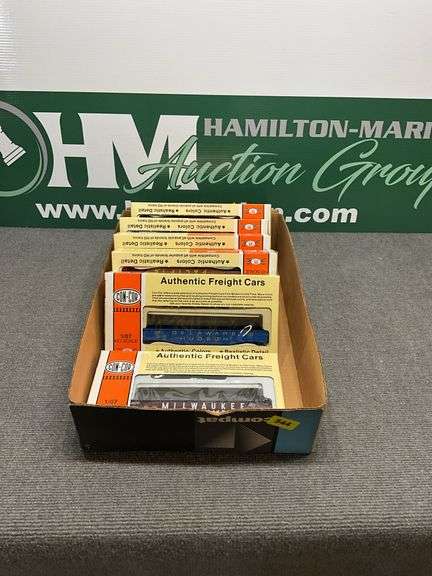 Con-Cor (6) train cars, HO Scale, NIB; #009023, 00 - Hamilton-Maring ...