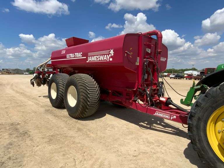 Jamesway Ultra-Trac Manure Tank, Model 5100 w/Hyd. - Hamilton-Maring ...