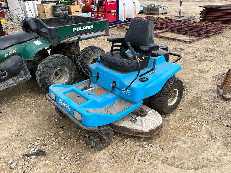 Dixon 502 Zero Turn lawn mower, 50" deck - Hamilton-Maring Auction Group