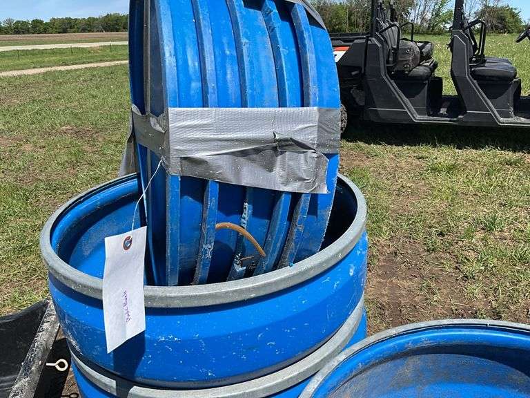 Poly Barrel/Containers with Lids - Hamilton-Maring Auction Group