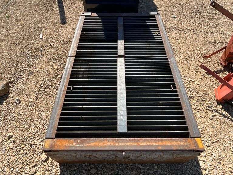 Drive over grain dump pit, homemade for swing hopp - Hamilton-Maring ...