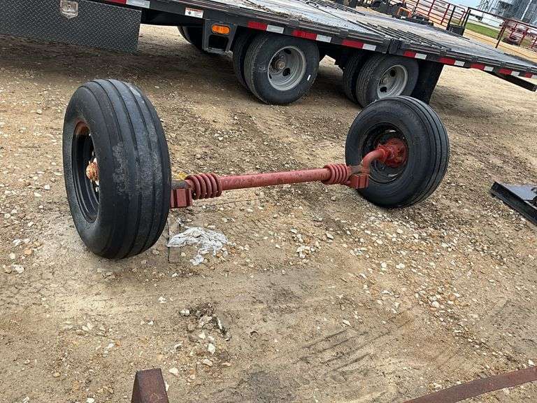 (1) Single axle w/11-l-15 tires - Hamilton-Maring Auction Group