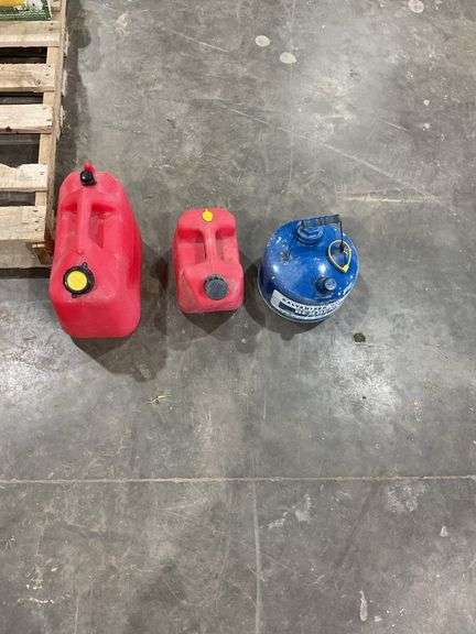 (3) Gas Cans - Hamilton-Maring Auction Group