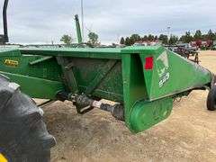 John Deere 643 corn head, 6 row, drive shafts, oil - Hamilton-Maring ...