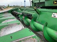 John Deere 643 corn head, 6 row, drive shafts, oil - Hamilton-Maring ...