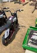 Razor Indian electric mini bike w/charger - Hamilton-Maring Auction Group