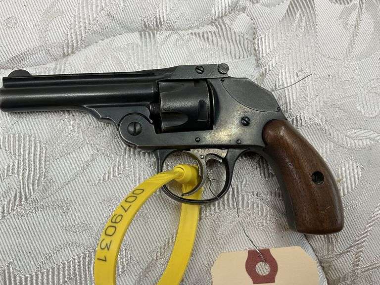 Johnson Arms 32 Cal Derringer Revolver; Located in - Hamilton-Maring ...