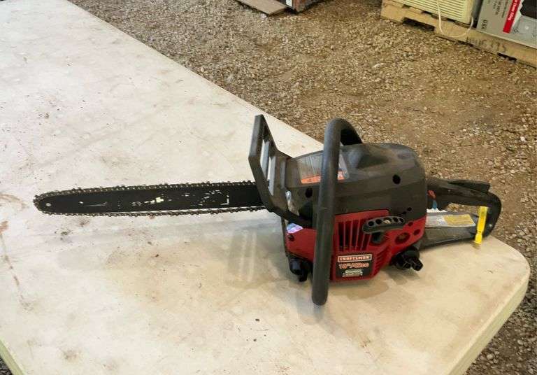 craftsman 18" 42cc chain saw - Hamilton-Maring Auction Group