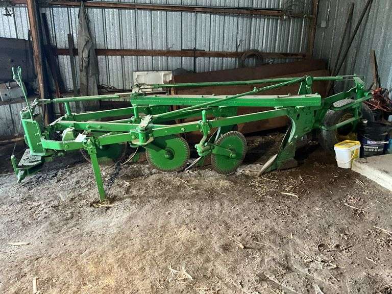 John Deere 3x14” 3Point Plow,Ripple Coulters - Hamilton-Maring Auction ...